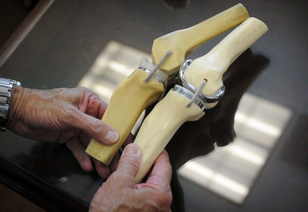 Utah woman an early patient for a new type of knee replacement | News ...
